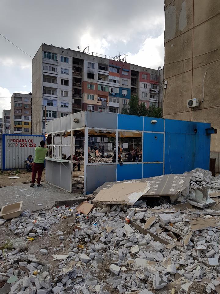 Бутат 70 незаконни гаража в Столипиново - Под Тепето - Истината за Пловдив