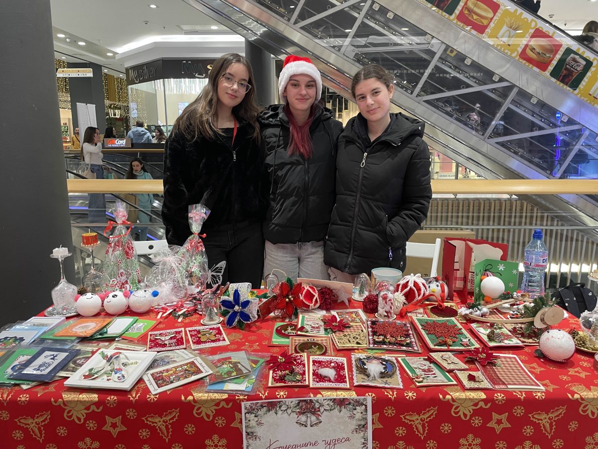 Коледен базар подкрепя Детската онкохематология